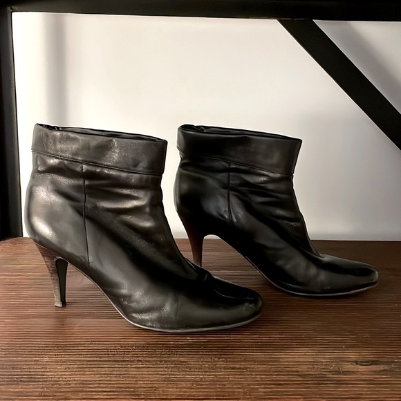 Aldo | Shoes | Aldo Black Leather Boots Booties Size 4 | Poshmark